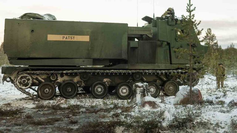 Βίντεο: Οι ΗΠΑ δοκιμάζουν με επιτυχία τον προηγμένο εκτοξευτή πυραύλων ...