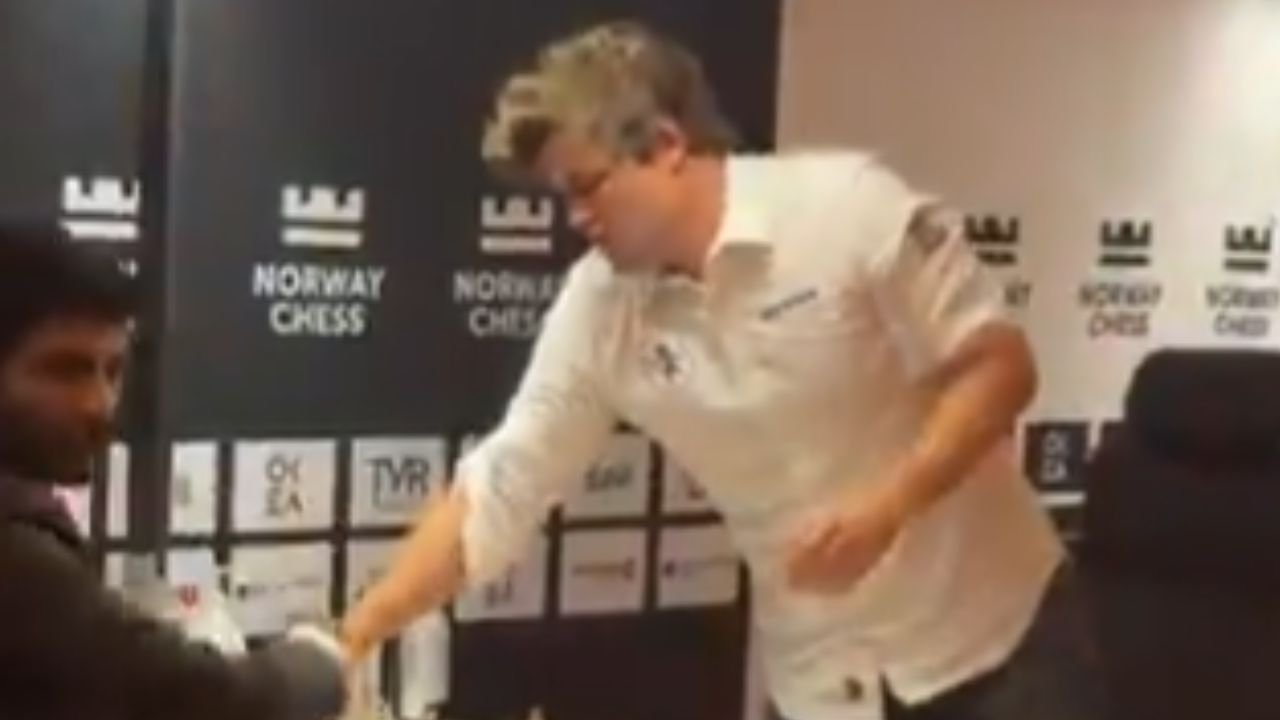 Magnus Carlsen goes viral after slamming the table following loss to 19-year-old chess phenom ...
